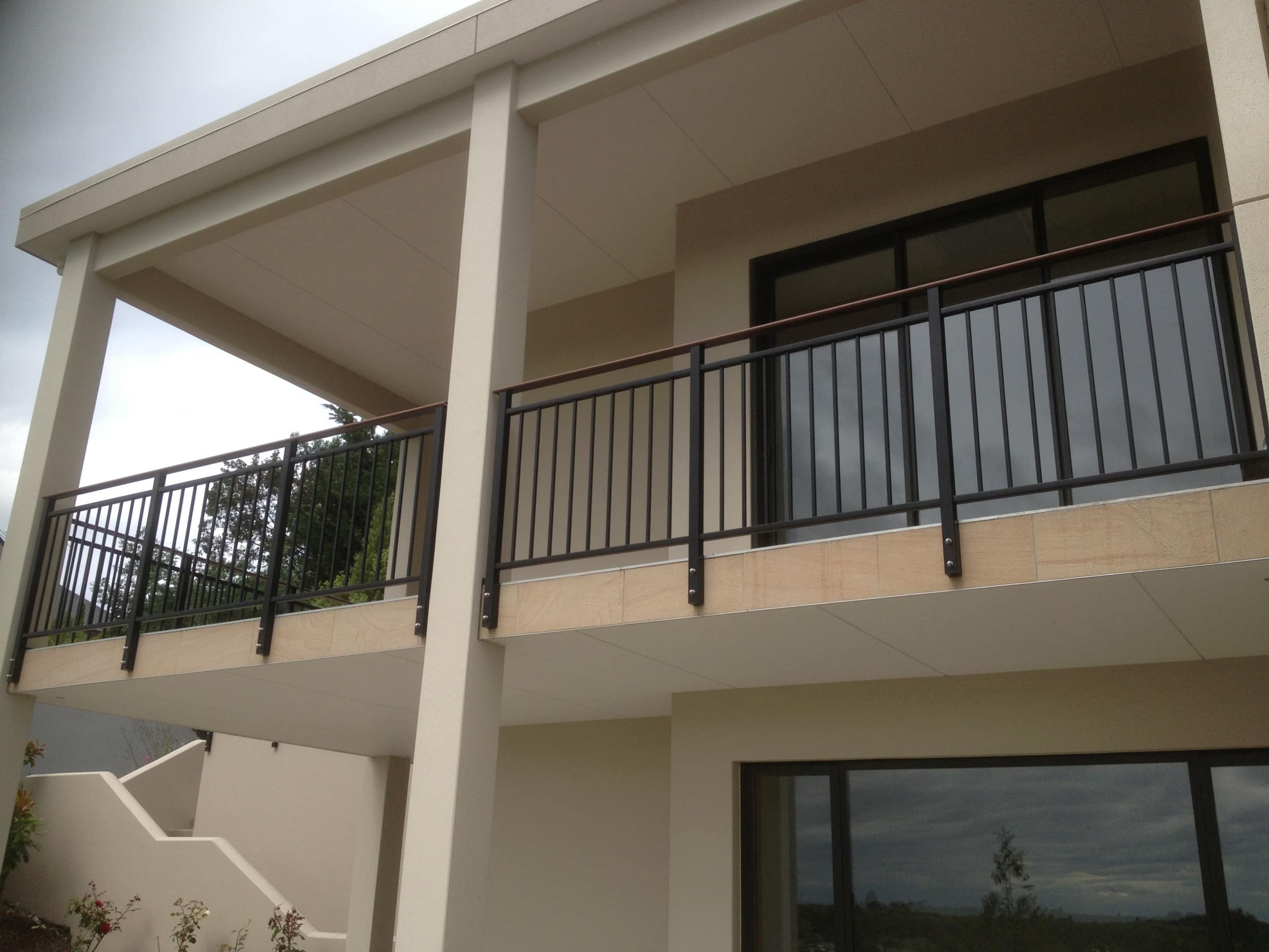 Canterbury Balustrade Aluminium Framed Windsor Face fixed -Wooden Top ...