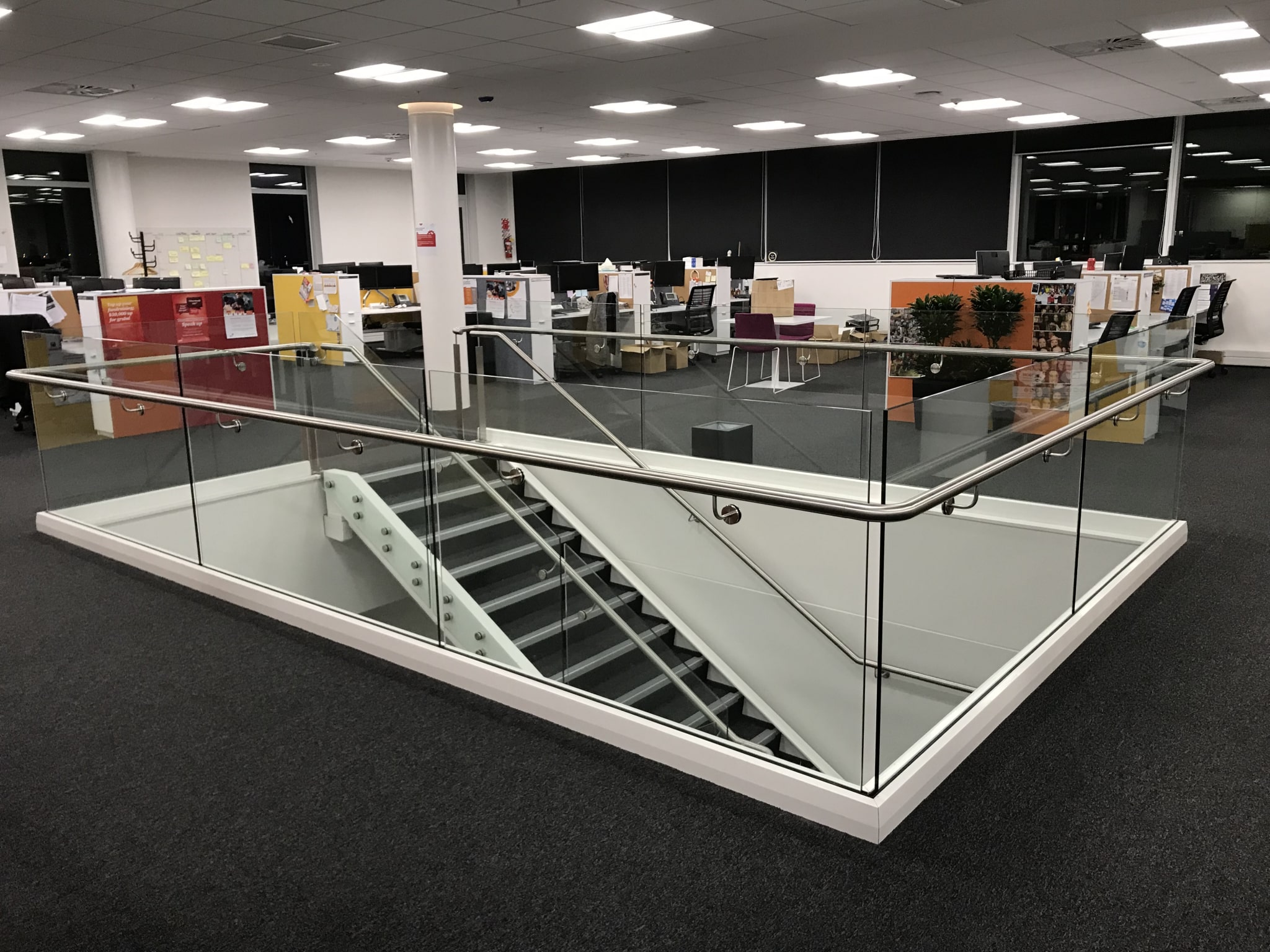 Canterbury Balustrade - Frameless Glass Handrails Stair Void ...