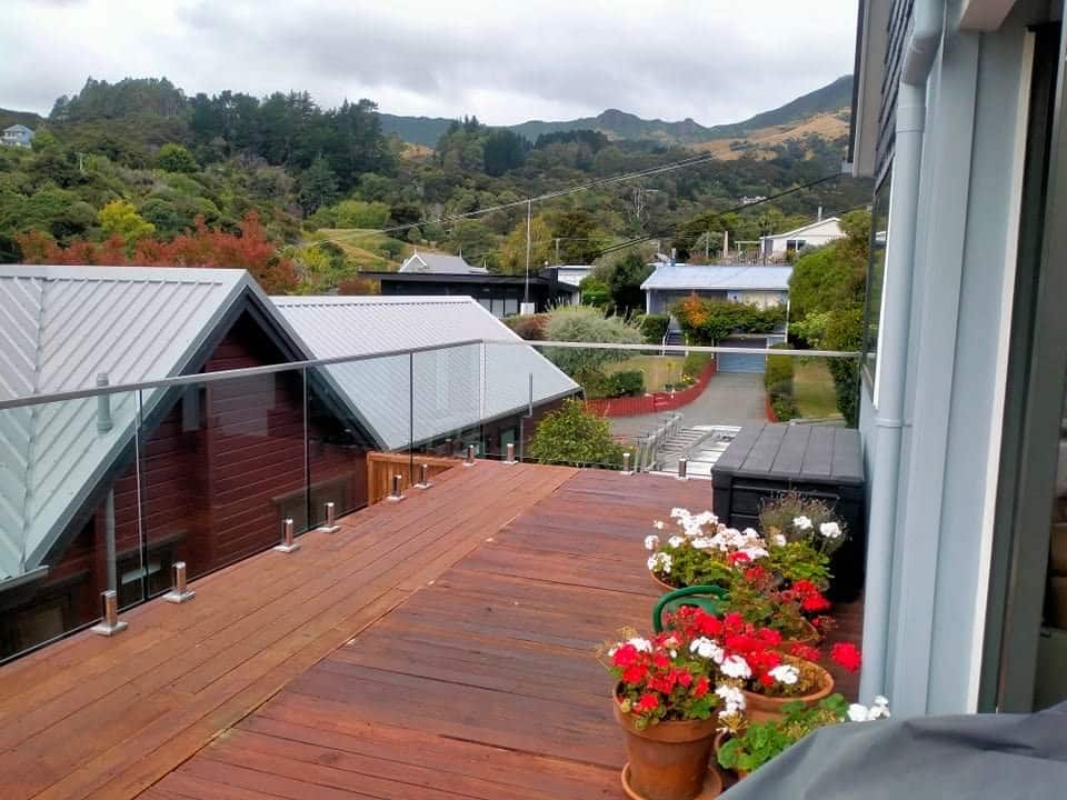 GlasStrut Mini Post | Canterbury Balustrades