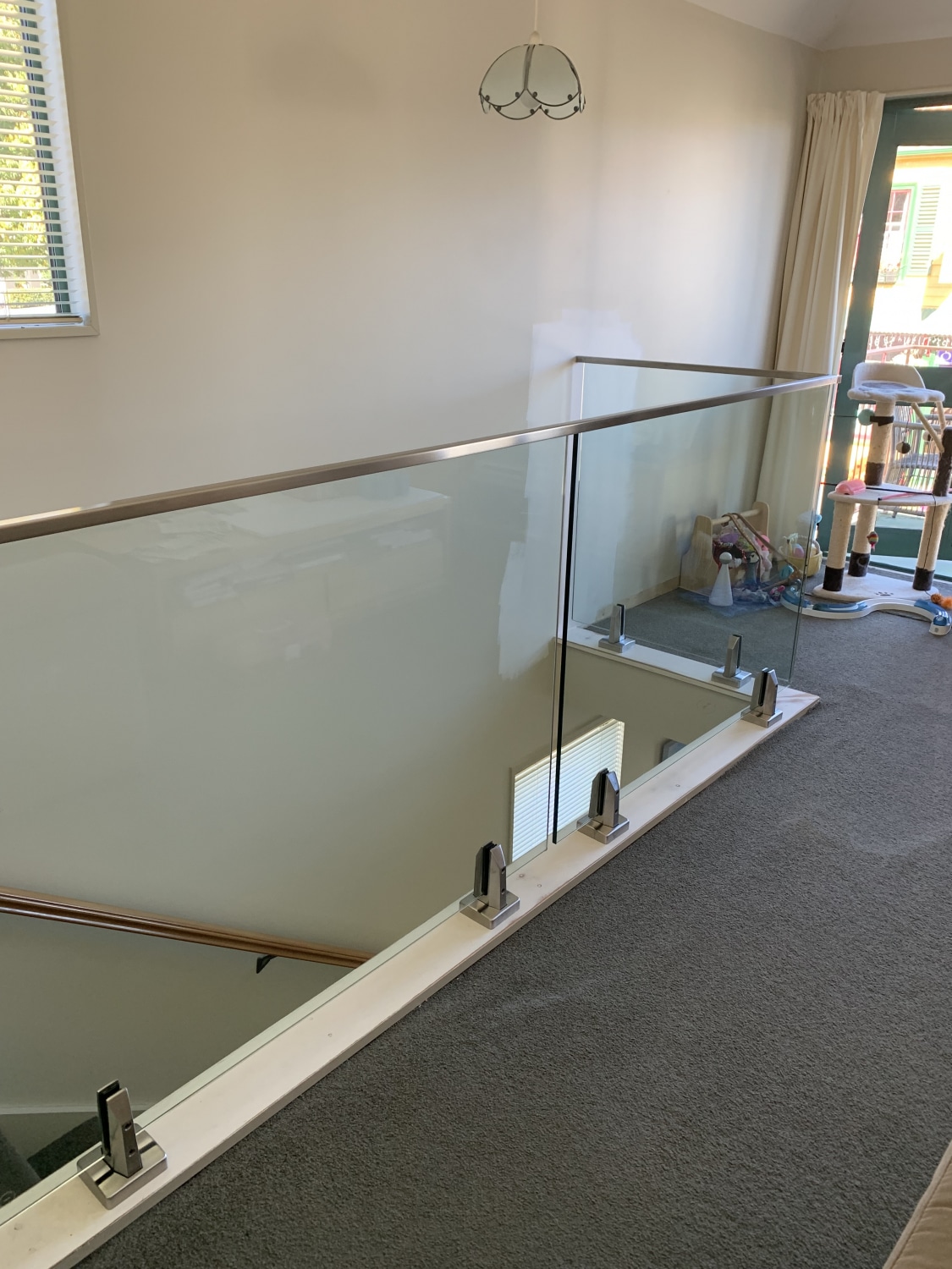 Canterbury Balustrade Frameless Glass Mini Post Void SS Top rail 1 ...