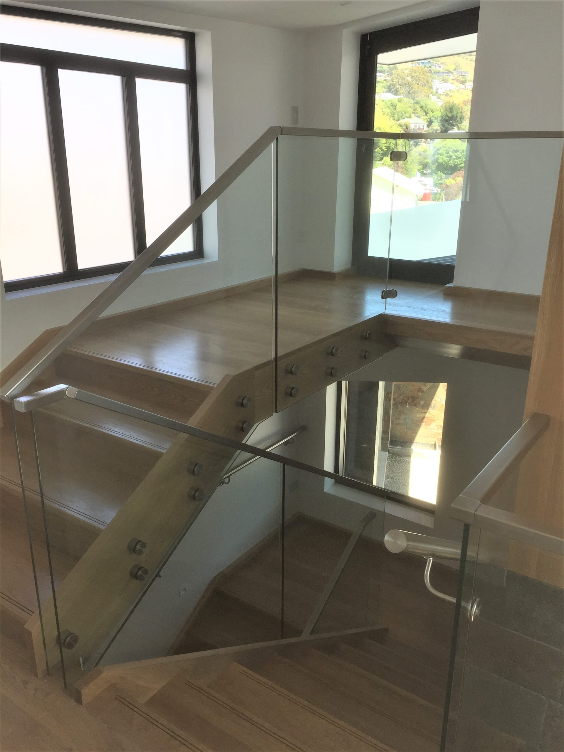 Canterbury Balustrade Frameless Glass Standoff SS Top Rail Internal 1 ...