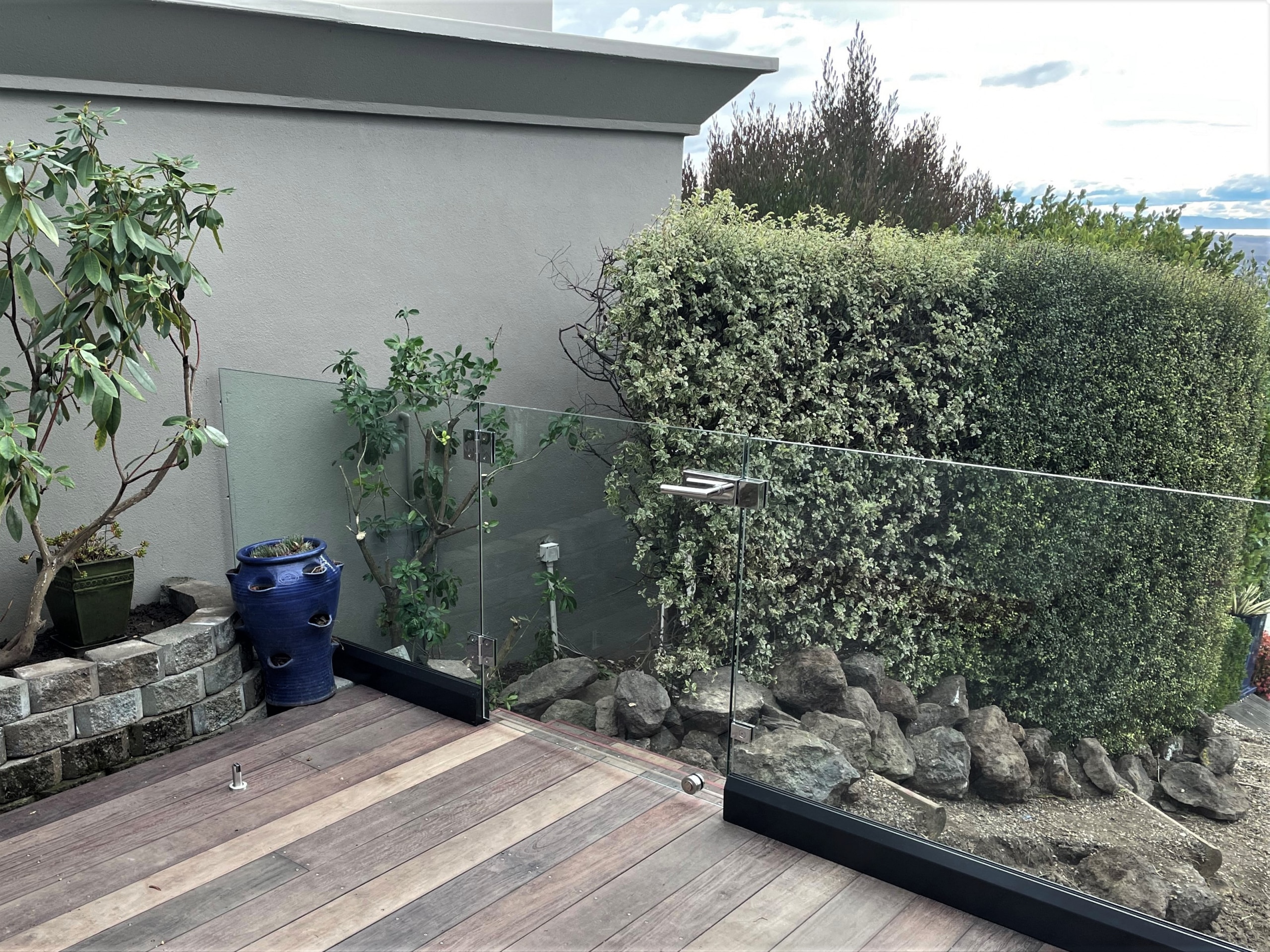 Canterbury Balustrade Frameless Glass Top Fixed Channel Laminated Glass ...