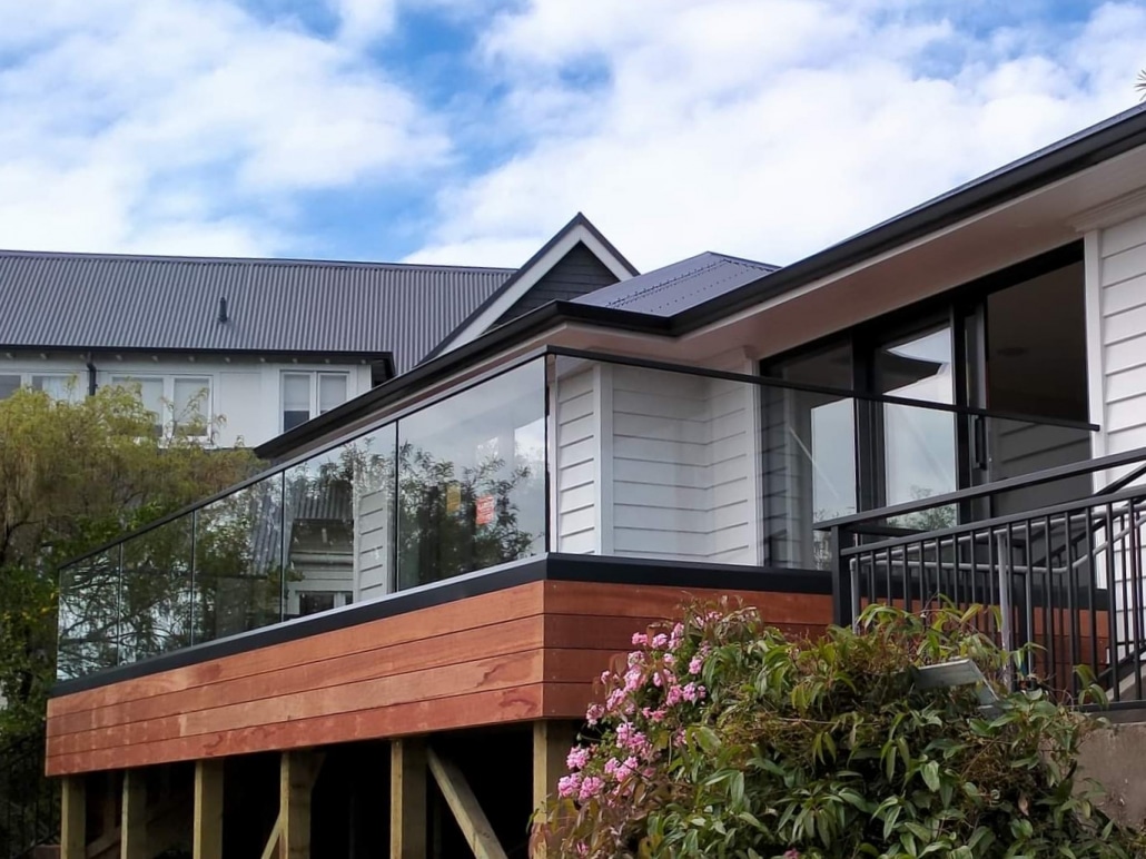 Metropolis Top Fixed Channel | Canterbury Balustrades
