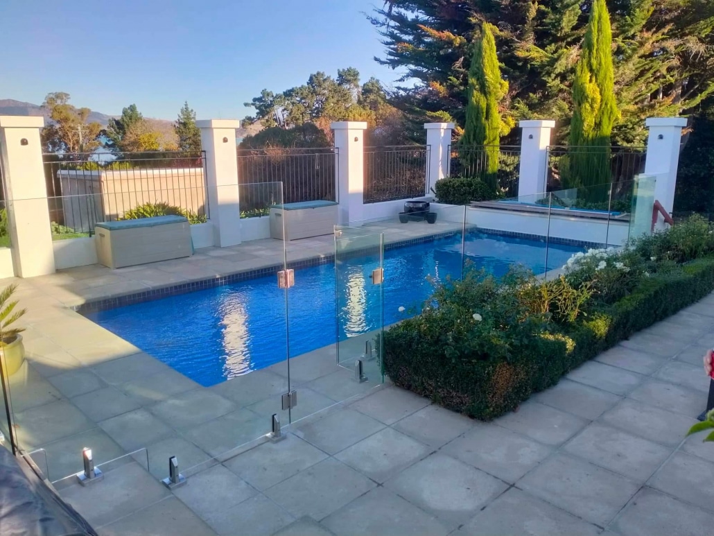 GlasStrut Mini Post | Canterbury Balustrades