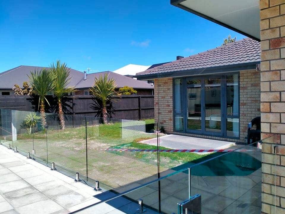 GlasStrut Mini Post | Canterbury Balustrades