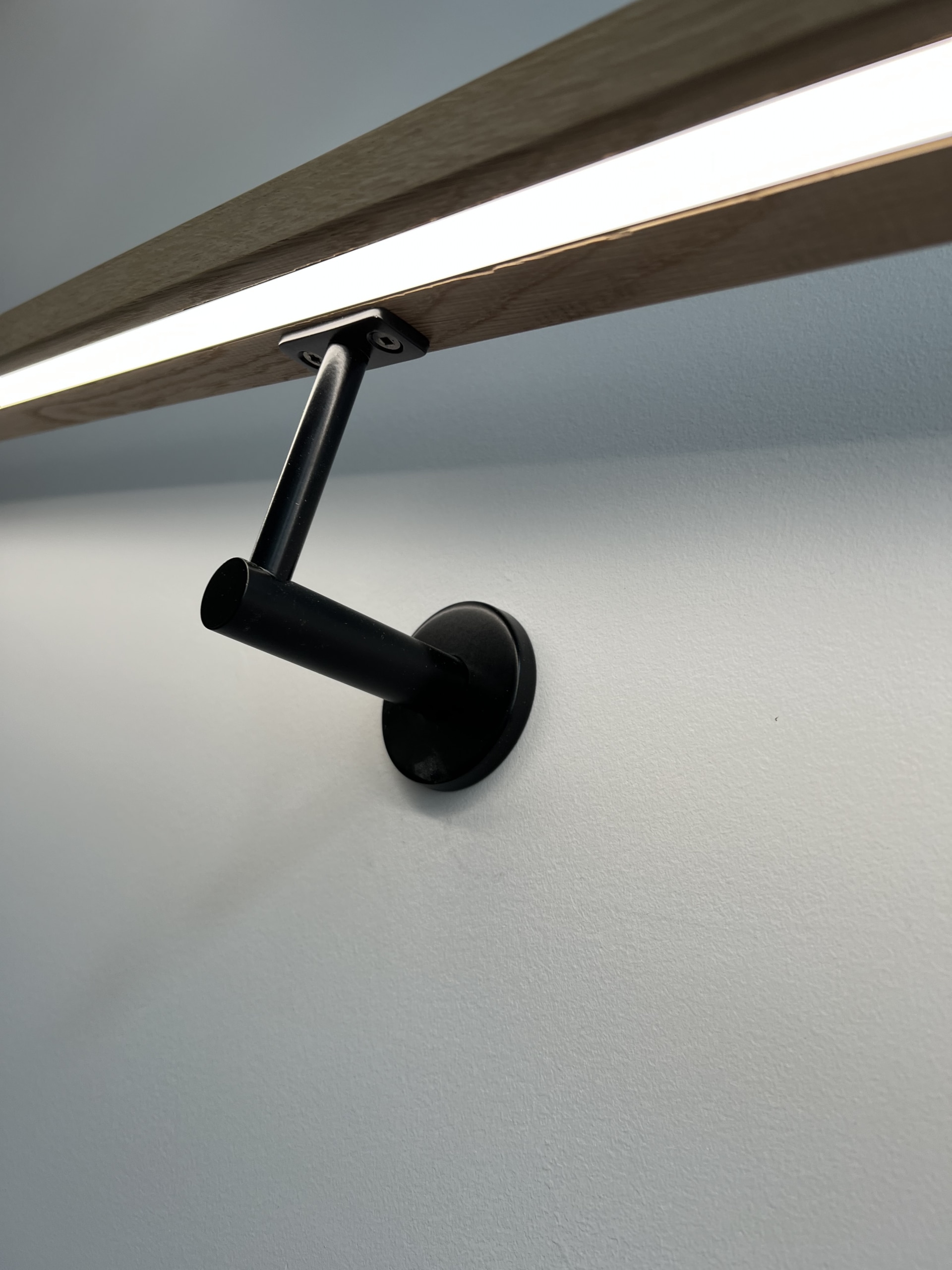 Canterbury Balustrade - Handrails Timber LED 2 | Canterbury Balustrades