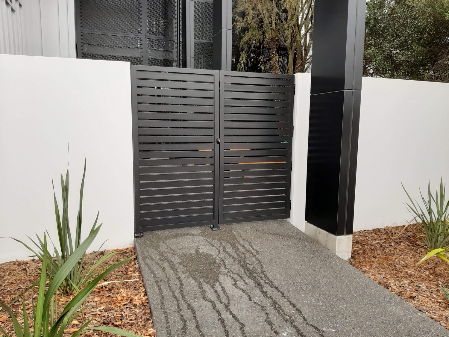 Safa slat aluminium balustrade 8 | Canterbury Balustrades